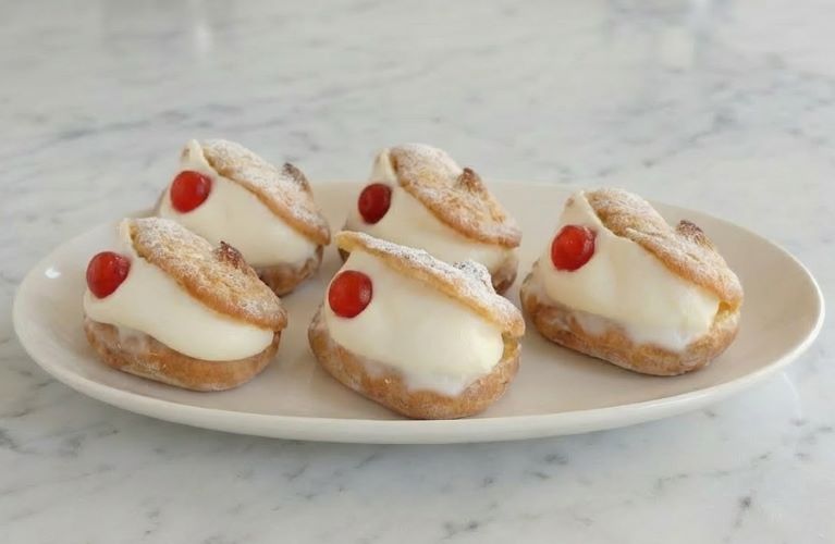 Sospiri di monaca Recipe - ItalianCookies.com